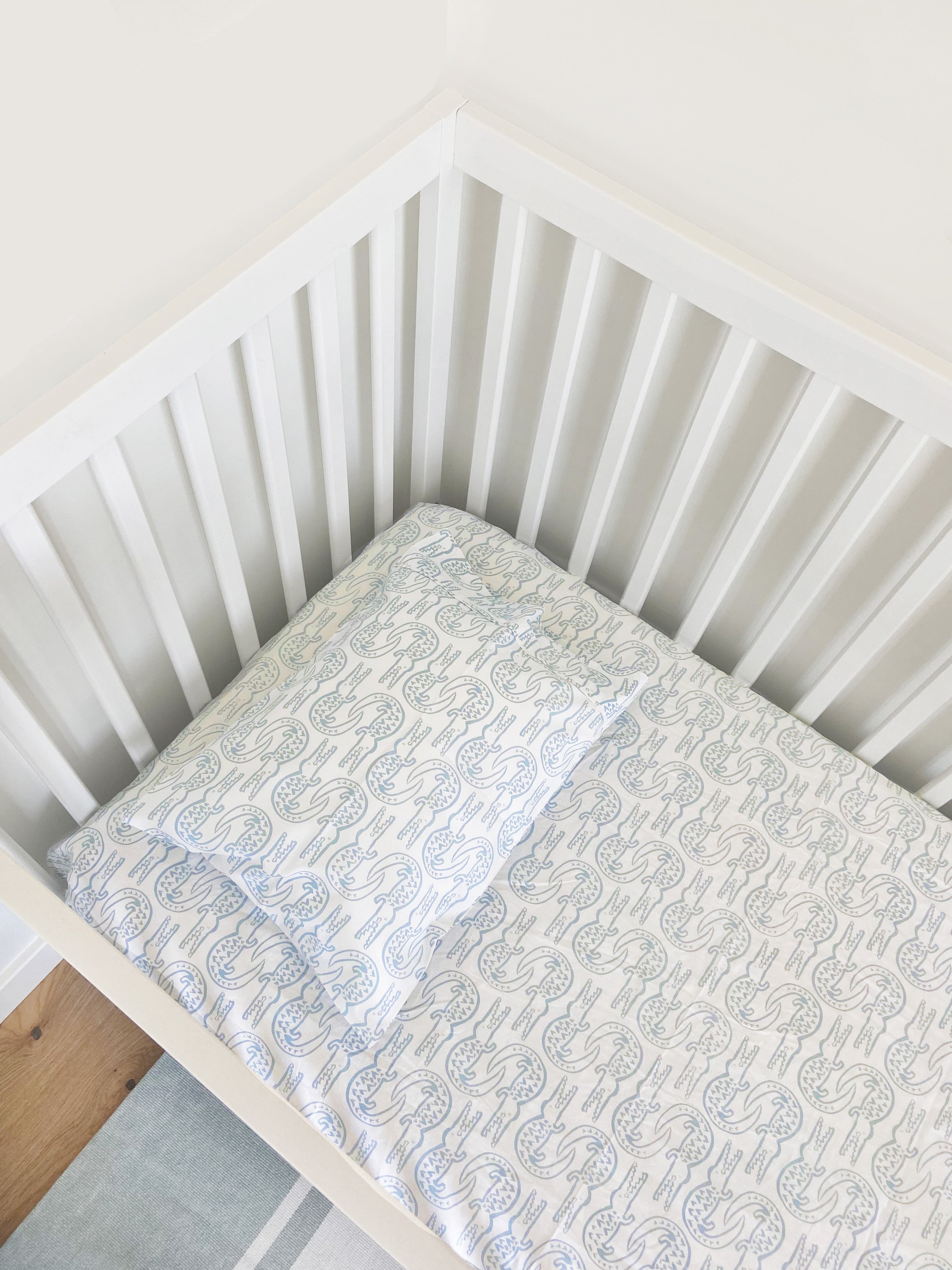 Organic Cotton Crib Sheets by Lewis - Alligator in Bay Blue